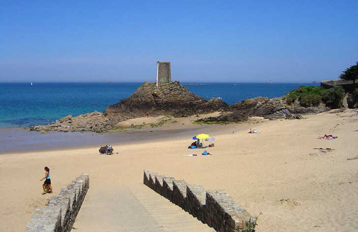 Camping la Touesse, Saint-Lunaire, Brittany - Go Camp France